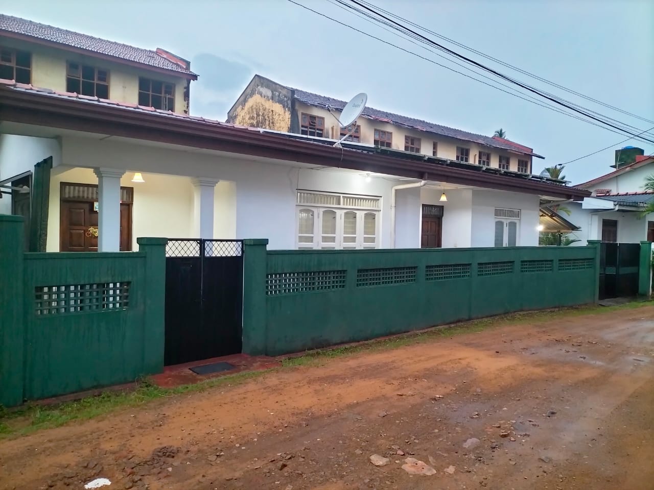 Valuable Land for Sale with a House in Fernando Mawatha, Moratuwa ...